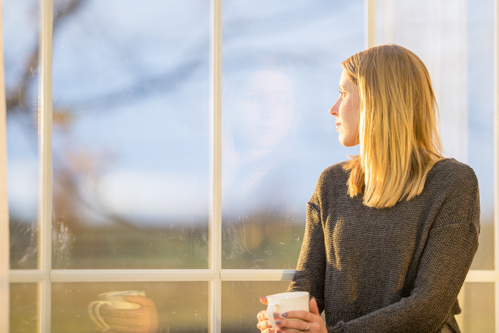 12 fantastische tips en oorzaken tegen eenzaamheid voor ouderen - Ze.be